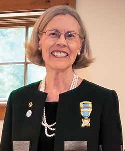 Susan Woodward Walker '70